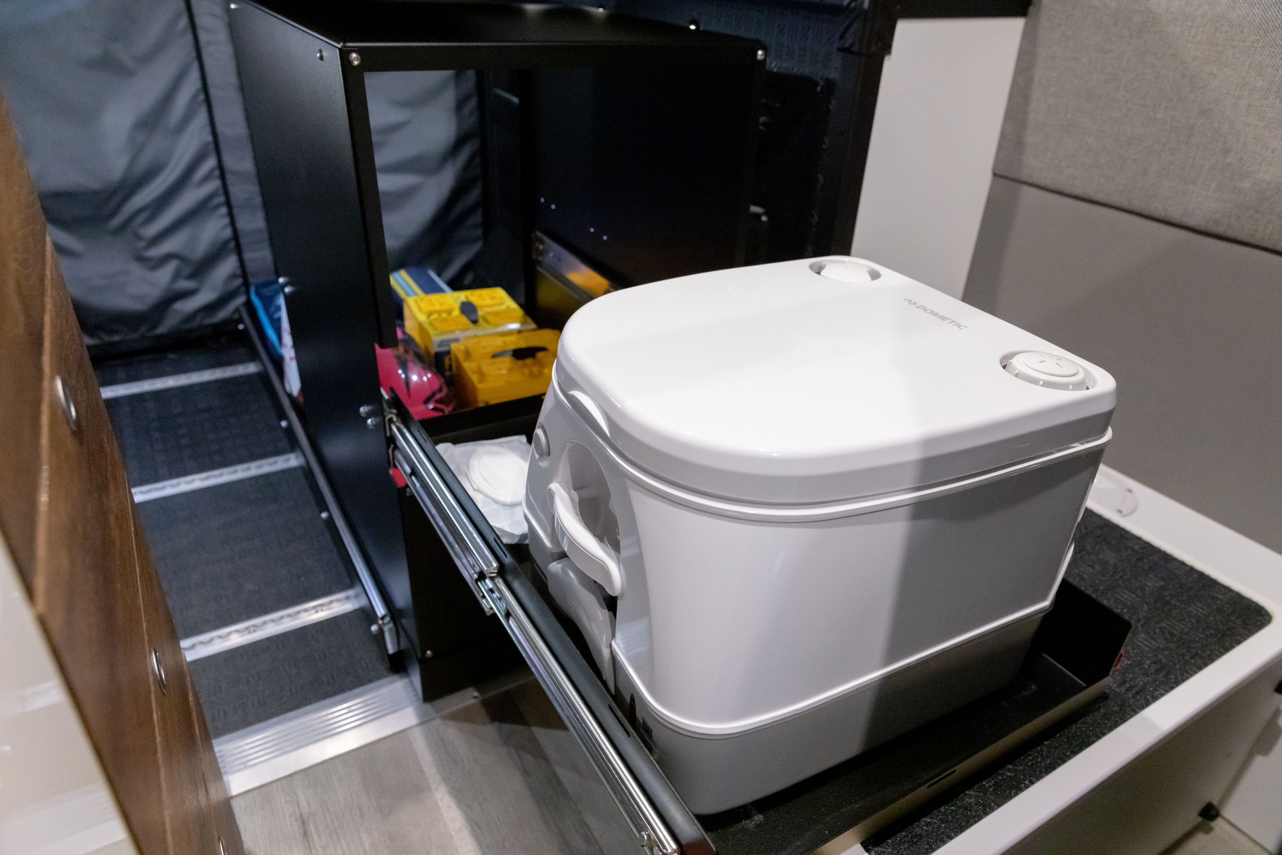 Storyteller Storage Solution – Shuksan Vans